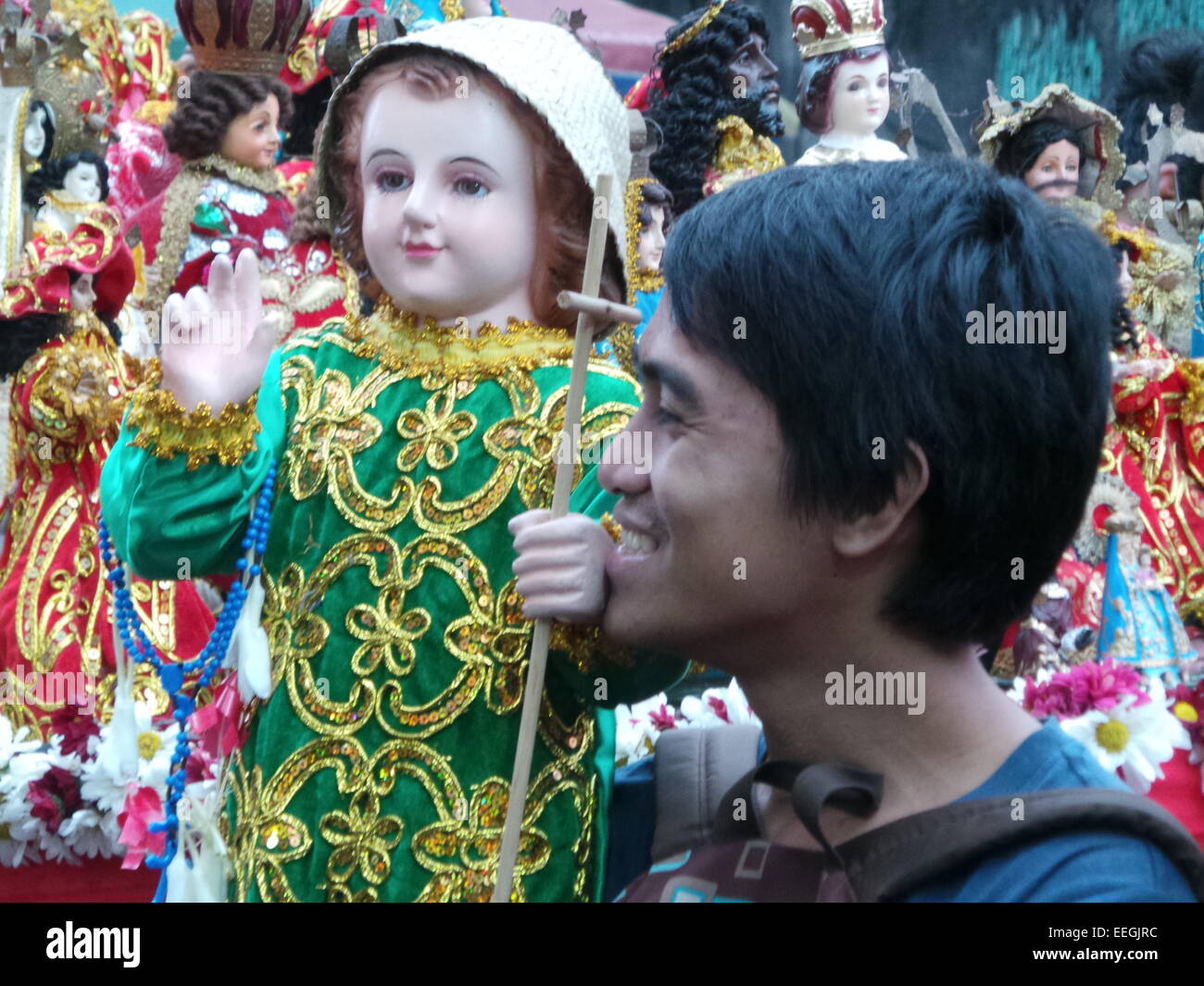 Tondo manila hi-res stock photography and images - Alamy