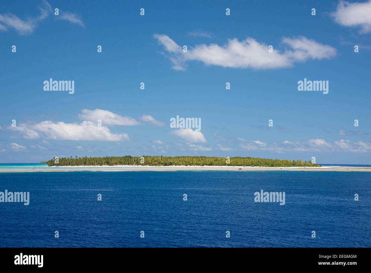 Cook Islands. Palmerston Island, a classic atoll, was discovered by ...