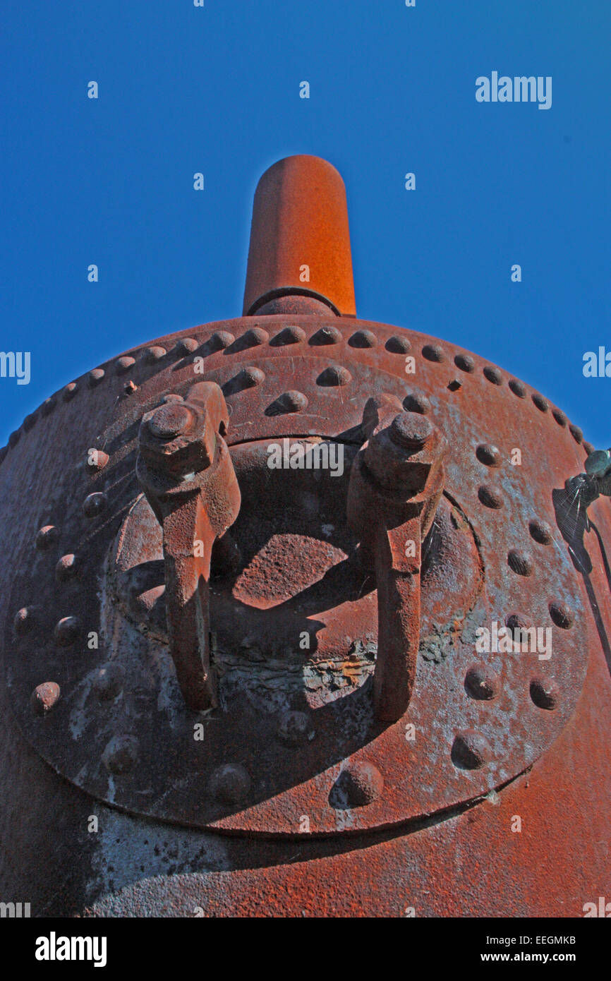 Old boiler hi-res stock photography and images - Alamy