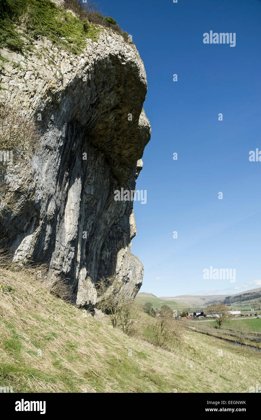 Kilnsey village hi-res stock photography and images - Alamy