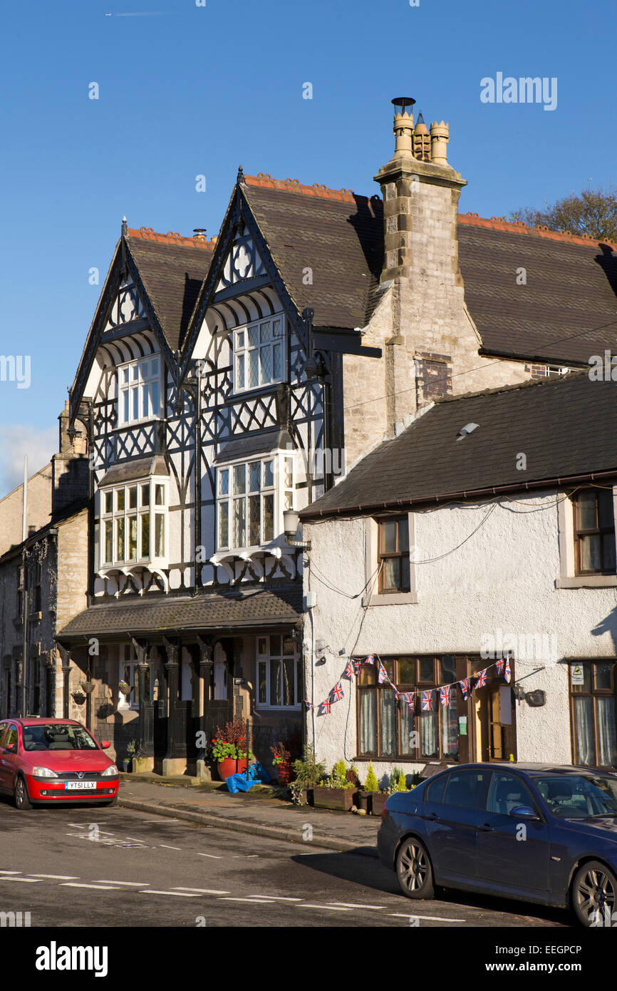 UK, Derbyshire, Tideswell, Queen Street Stock Photo - Alamy