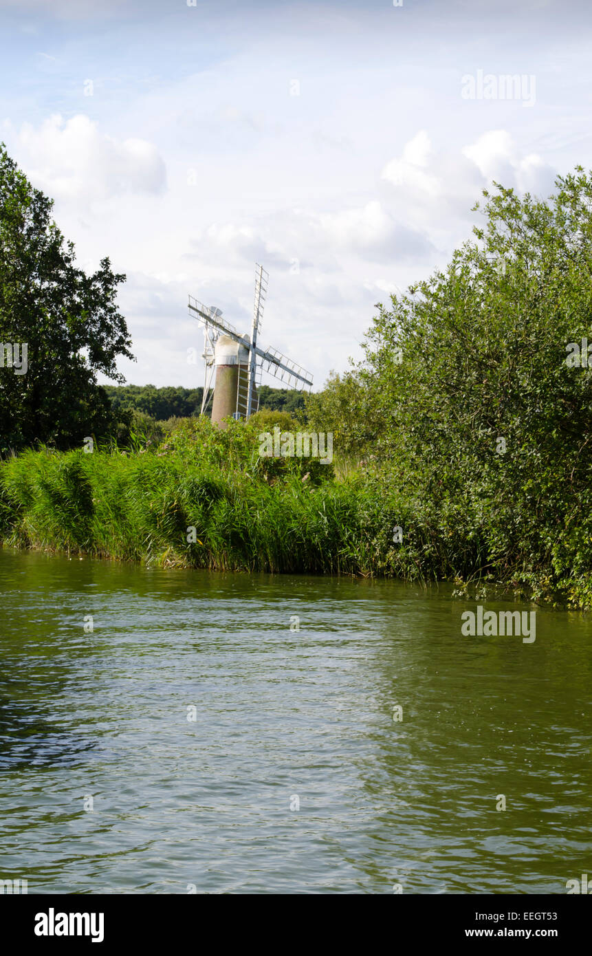 Wind drainage mill hi-res stock photography and images - Alamy