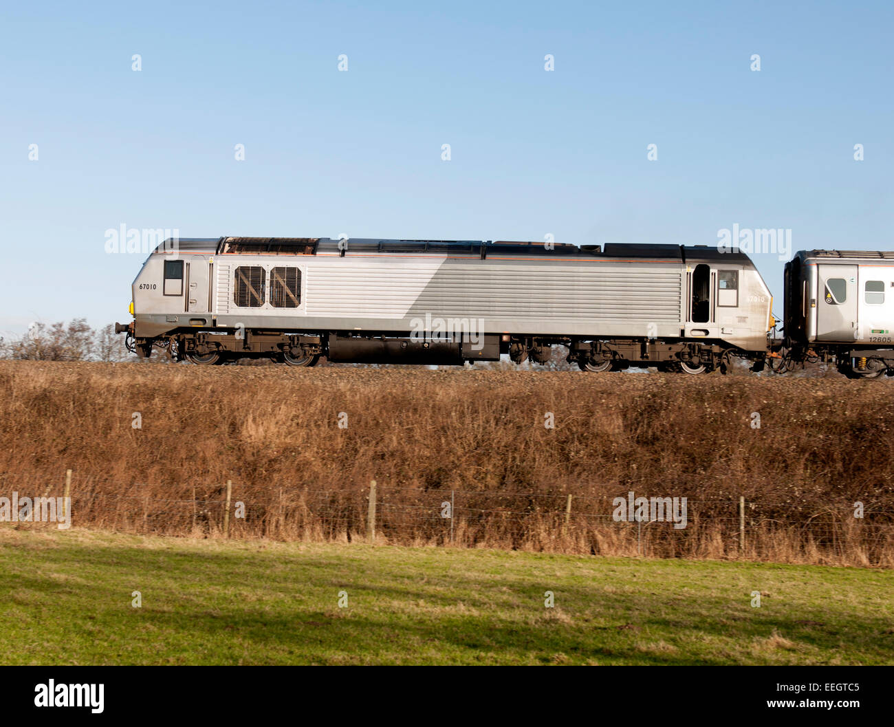 Chiltern Railways class 67 diesel locomotive pulling a Mainline service ...