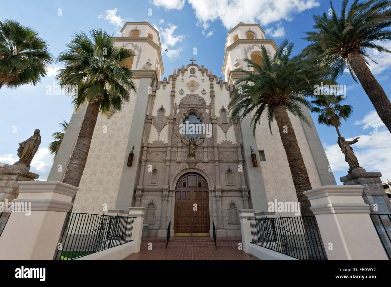 Tucson landmarks hi-res stock photography and images - Alamy