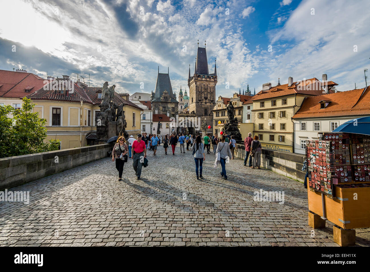 Tourists on the Charles Bridge Stock Photo - Alamy