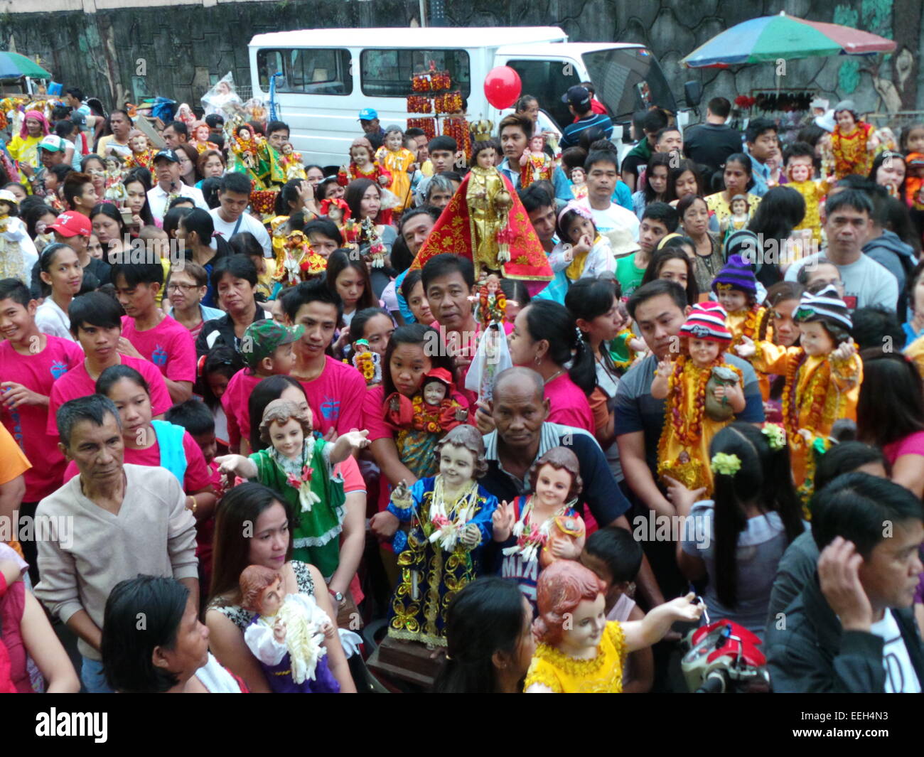 Manila, Philippines. 18th Jan, 2015. Thousands of Roman Catholic ...