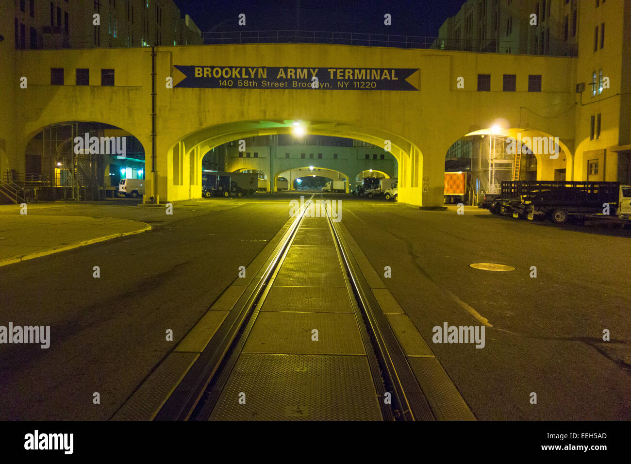 Brooklyn army supply base hi-res stock photography and images - Alamy