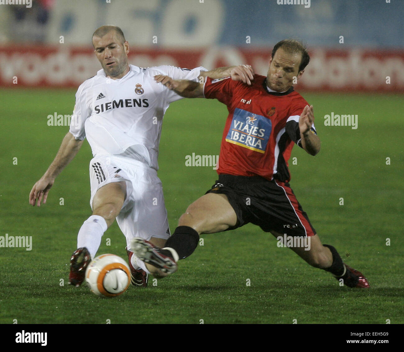 Real Madrid soccer team French player Zinedine Zidane controls the ball ...