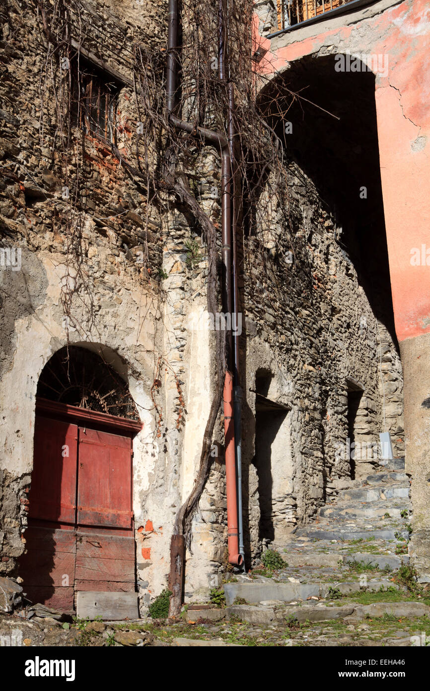 The witches village of Triora, Imperia, Liguria, Italy Stock Photo - Alamy