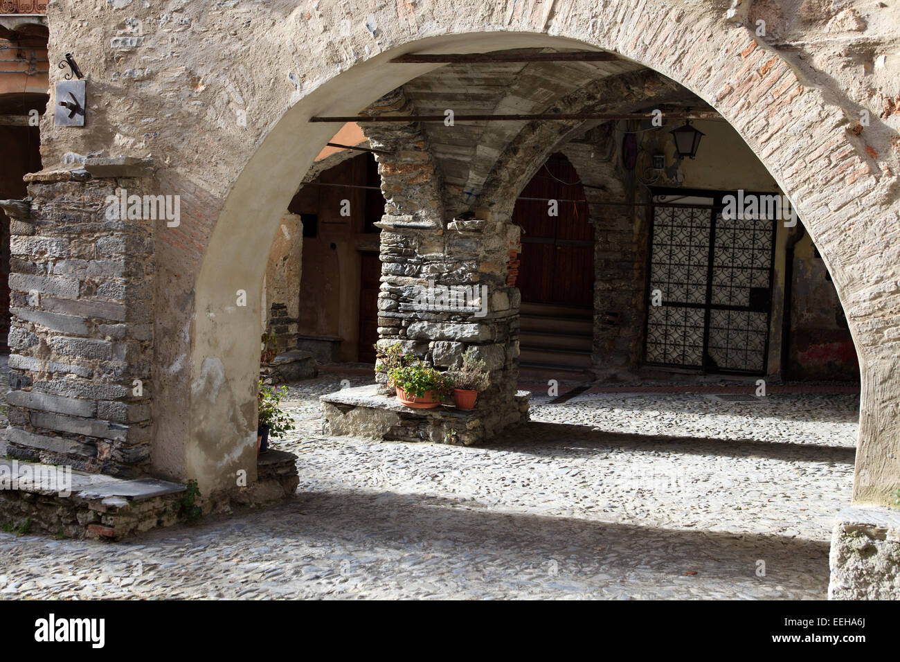 The witches village of Triora, Imperia, Liguria, Italy Stock Photo - Alamy