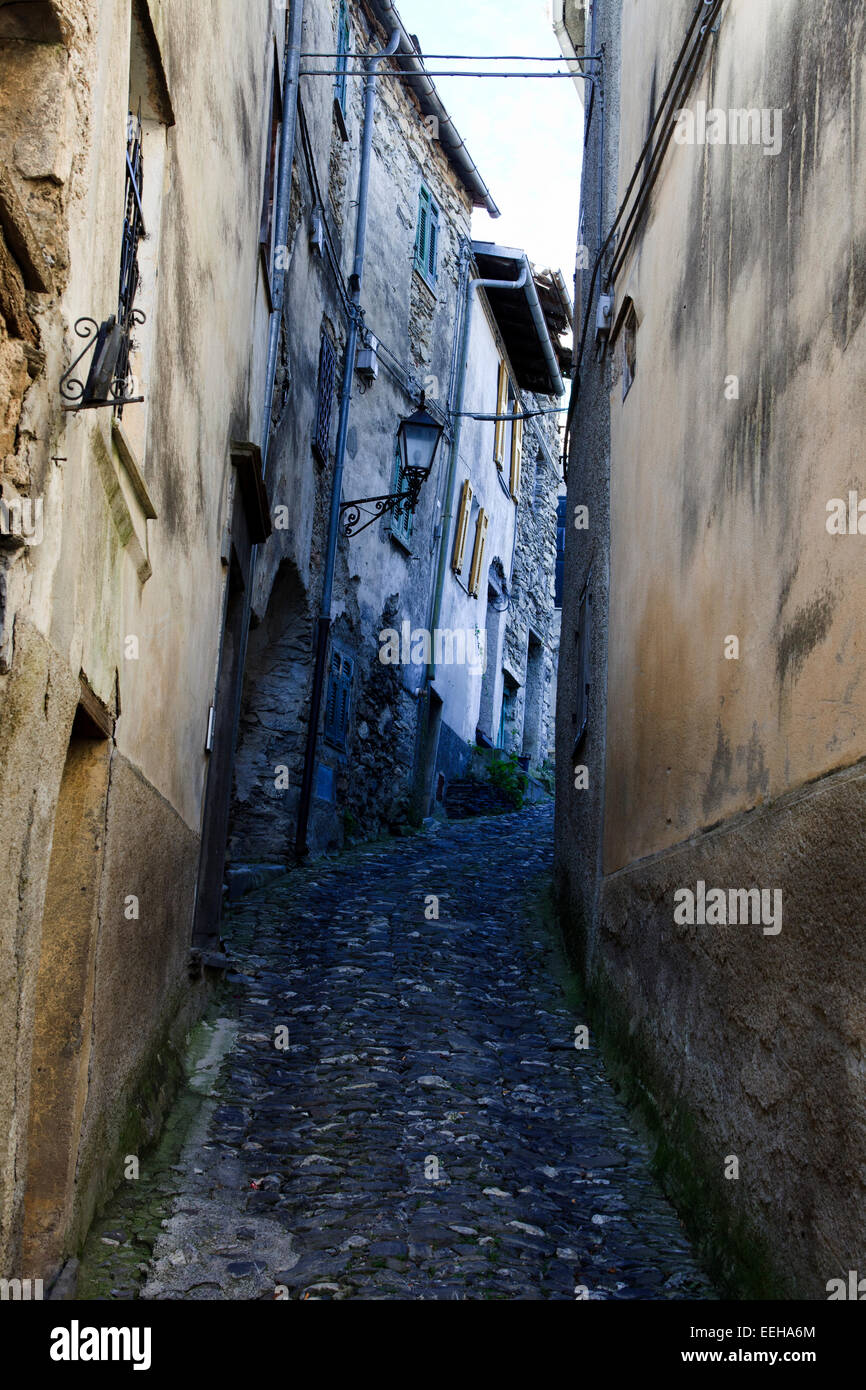 The witches village of Triora, Imperia, Liguria, Italy Stock Photo - Alamy