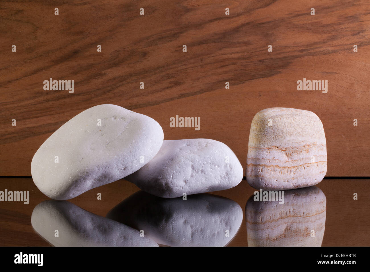 Stones and glass hi-res stock photography and images - Alamy