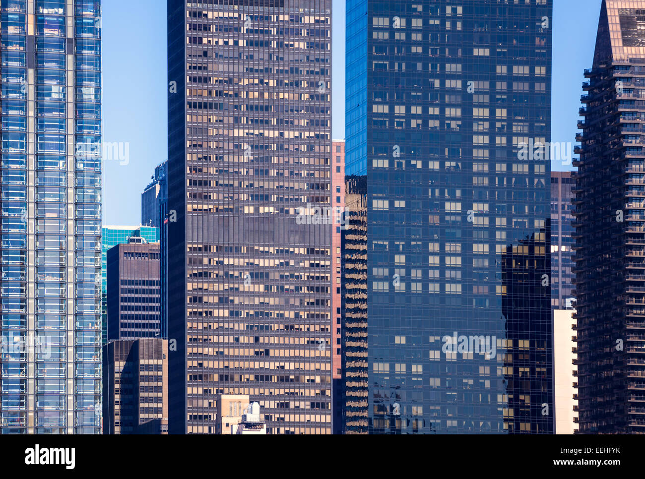 Manhattan New York sunny skyline from East NYC USA Stock Photo - Alamy