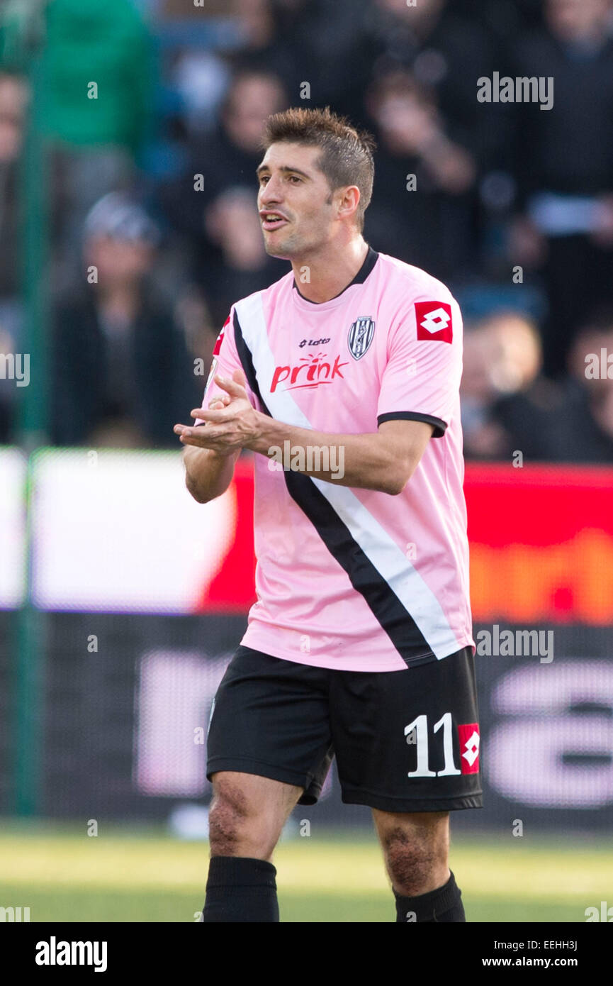 Celebarets hi-res stock photography and images - Alamy