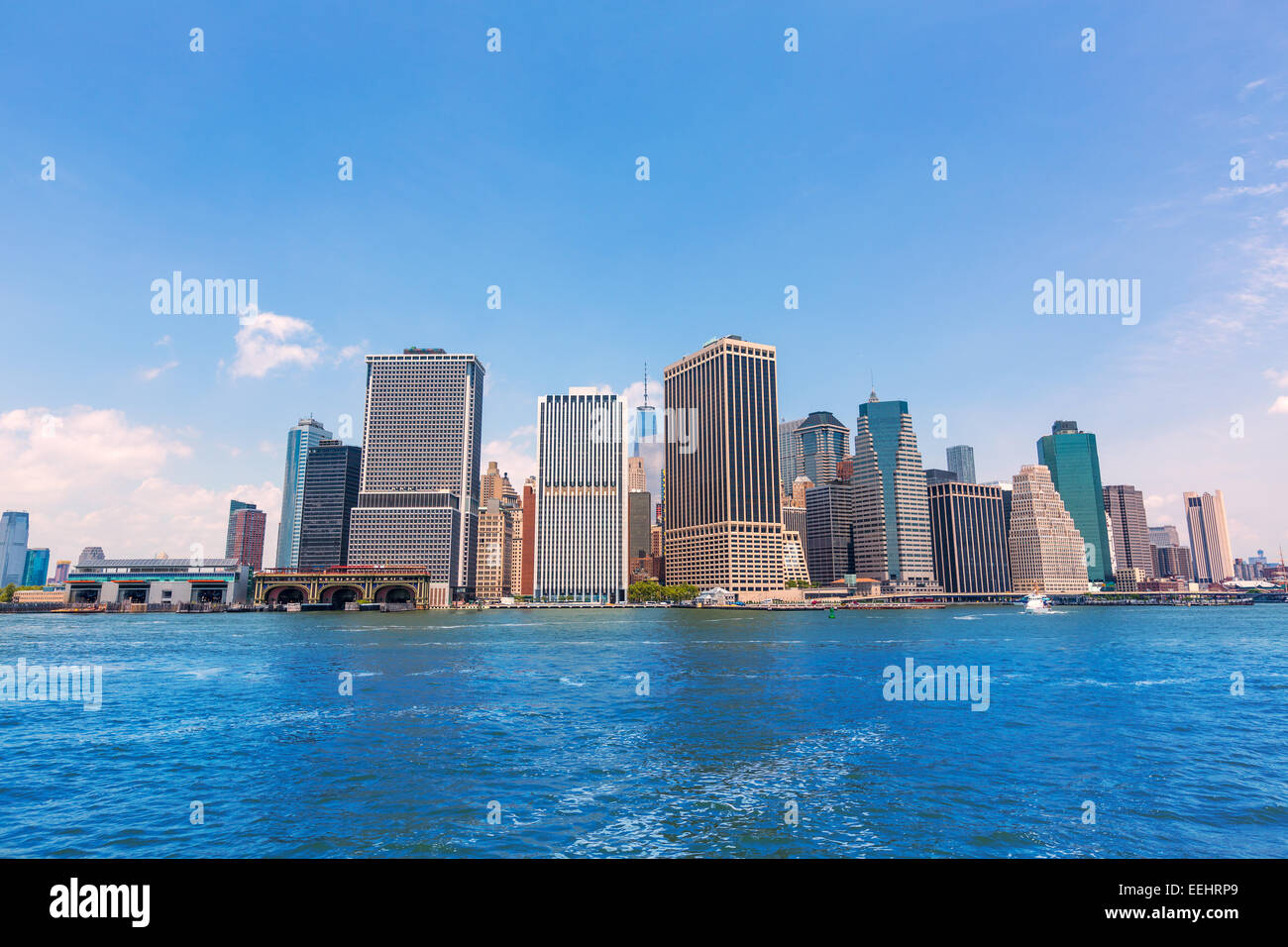 Manhattan New York skyline from NY bay in USA US Stock Photo - Alamy