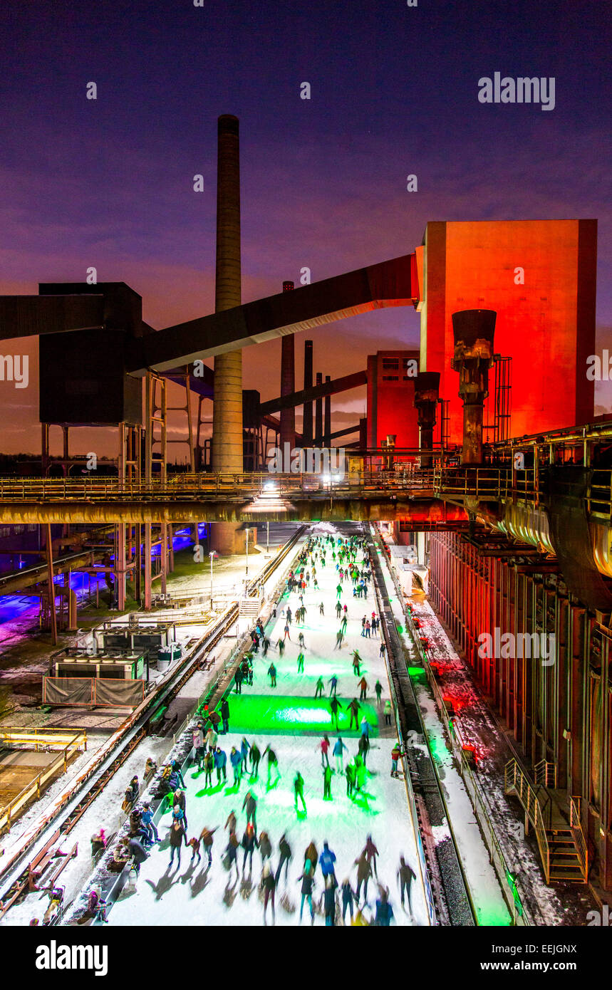 Zeche zollverein ice skating hi-res stock photography and images - Alamy