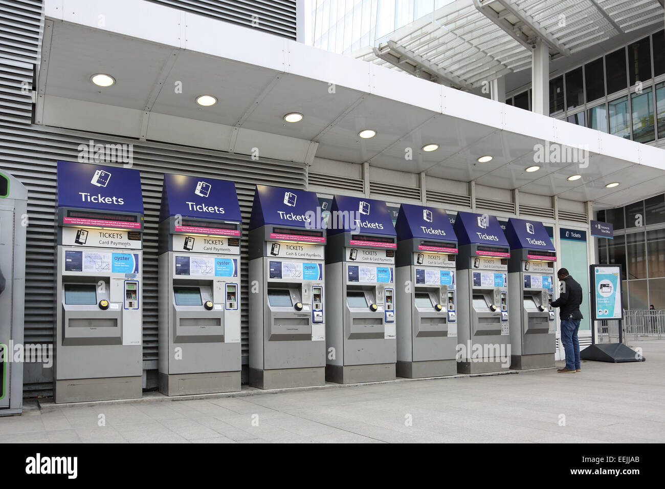 Automated Rail Ticket Machines High Resolution Stock Photography and ...