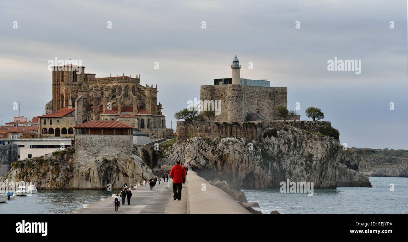 Urdiales hi-res stock photography and images - Alamy