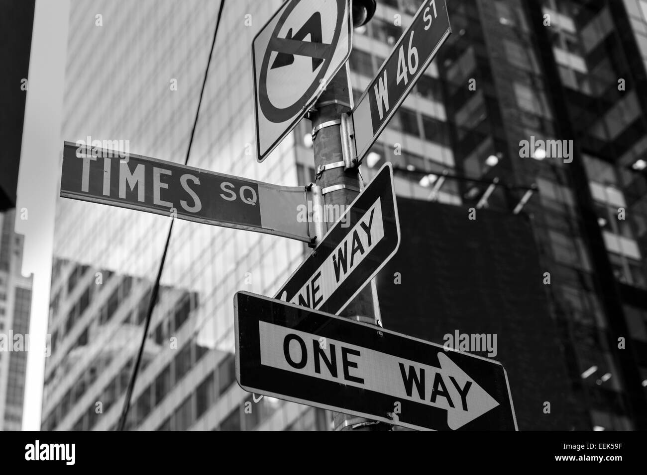 Building us signs Black and White Stock Photos & Images - Alamy
