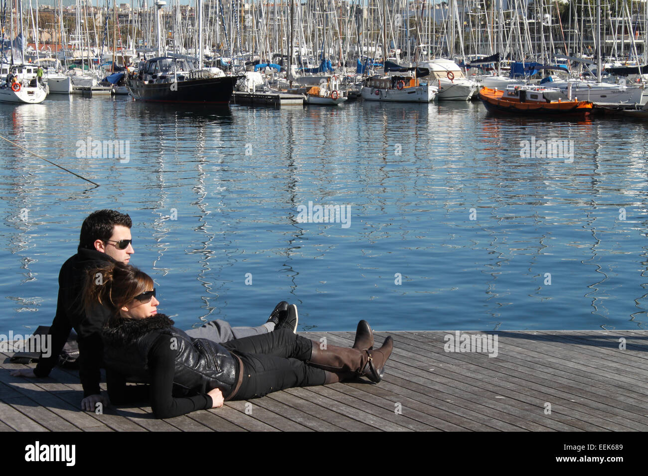 Outside in sunshine hi-res stock photography and images - Alamy