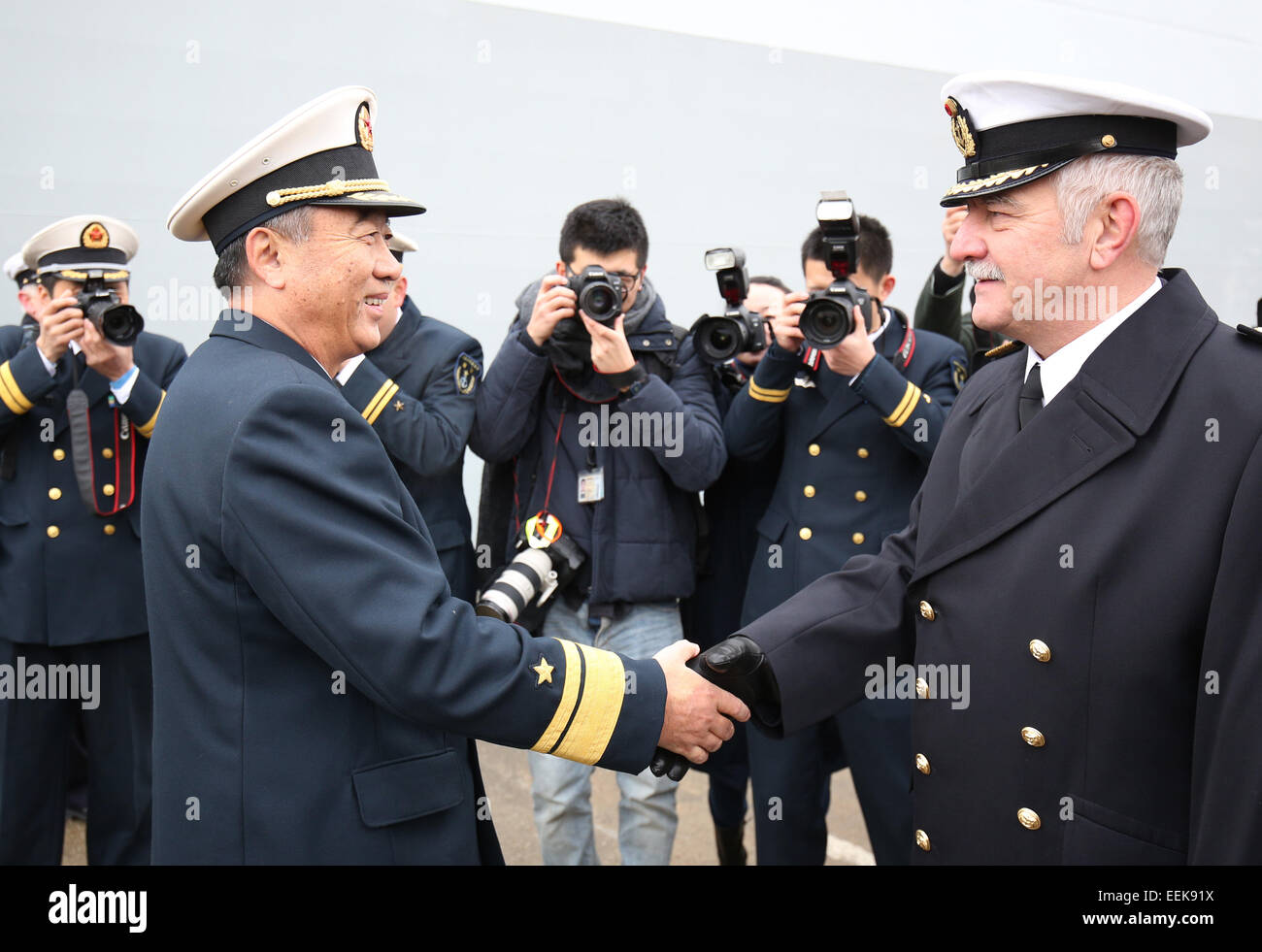 Michael Setzer (R), sea captain and Commander of the Hamburg State ...