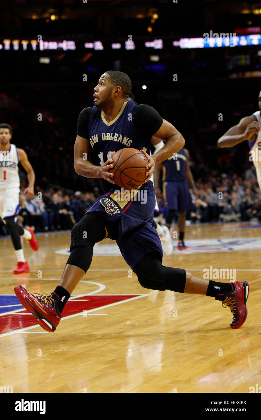 January 16, 2015: New Orleans Pelicans guard Eric Gordon (10) in action ...