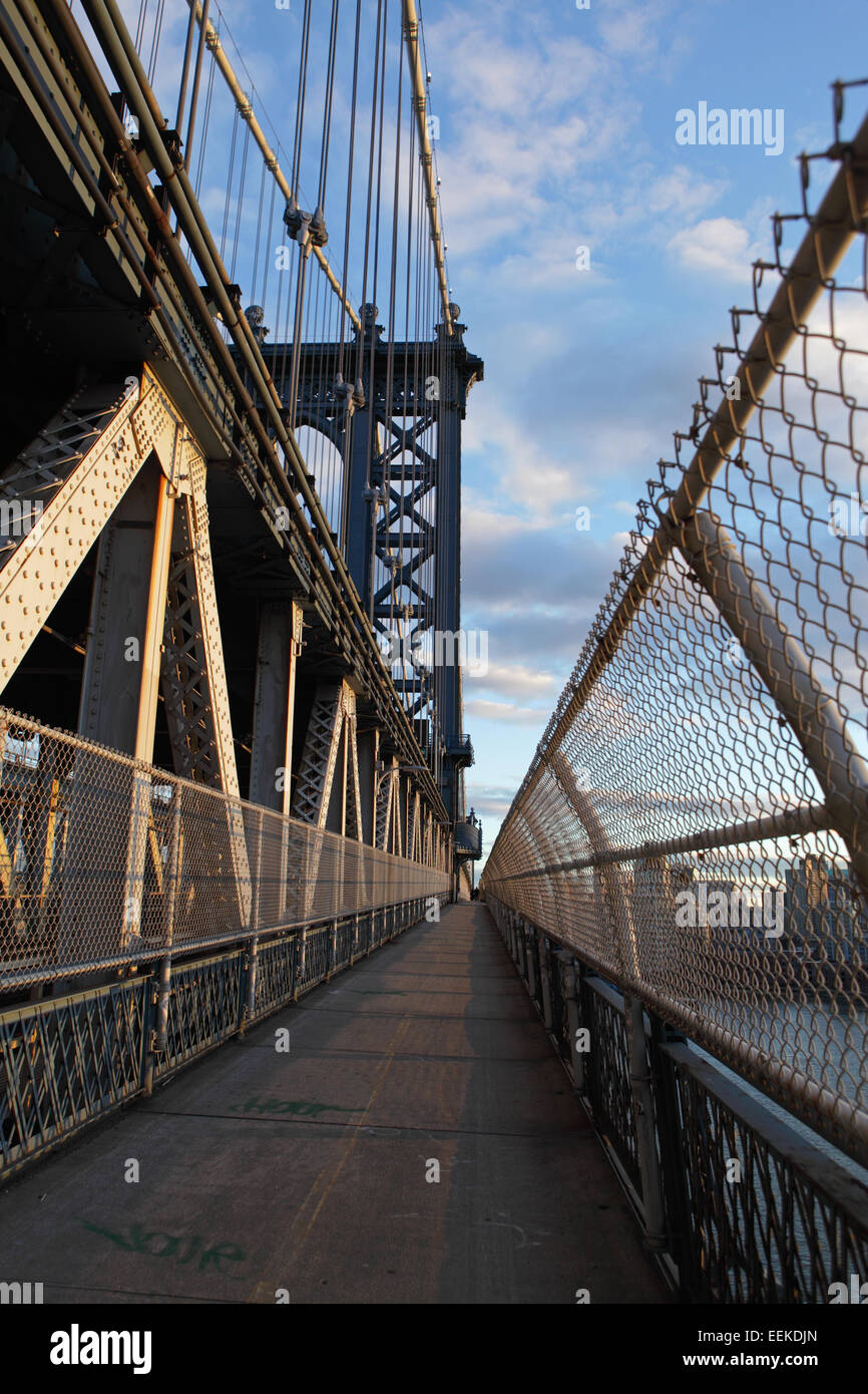Accessible pathway hi-res stock photography and images - Alamy