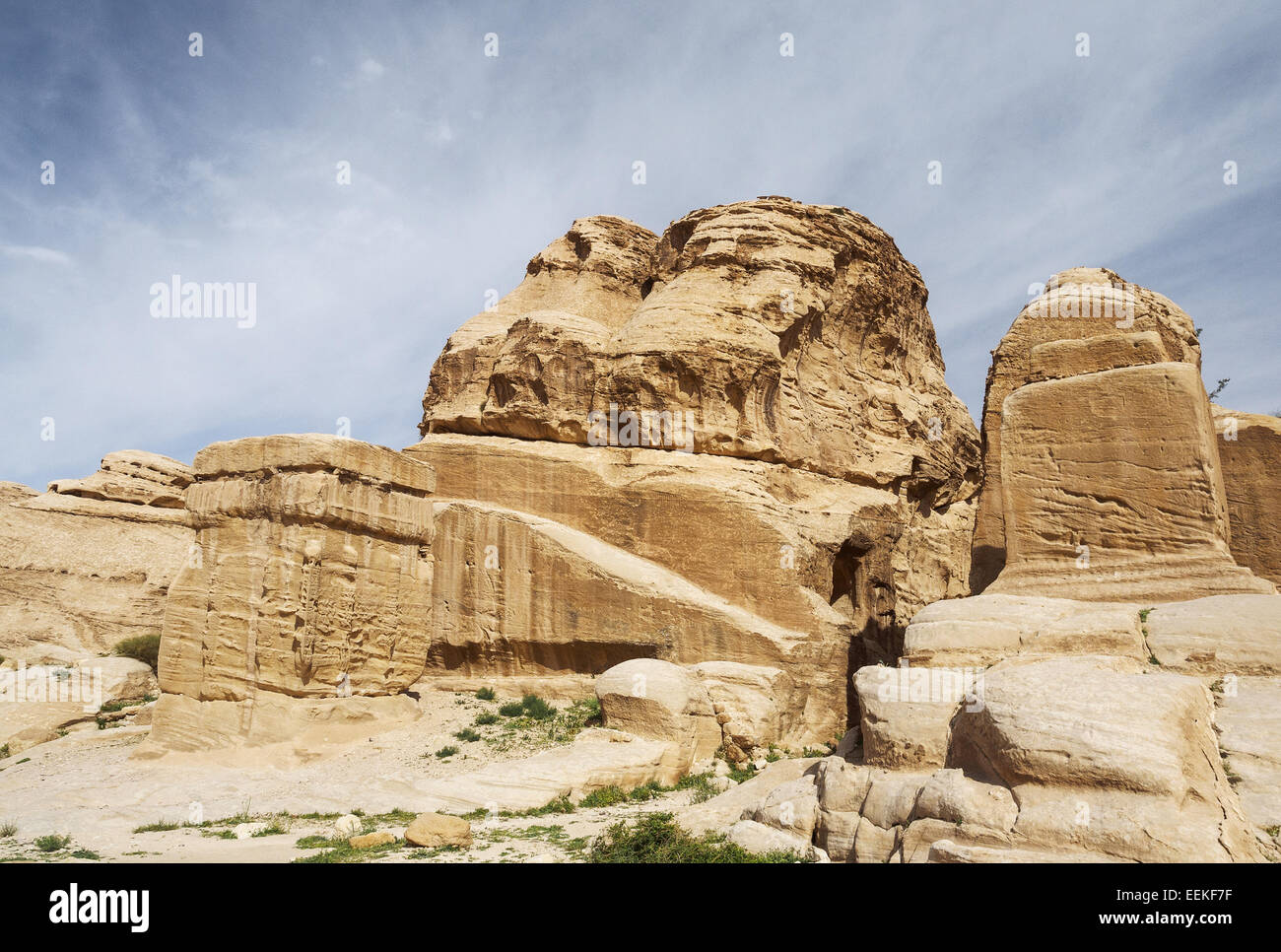 Bab al siq hi-res stock photography and images - Alamy