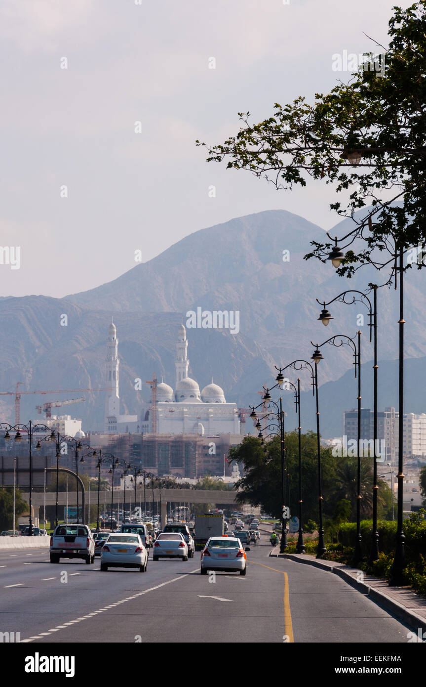 Muscat main roads, city urban view in daytime, Oman Stock Photo - Alamy