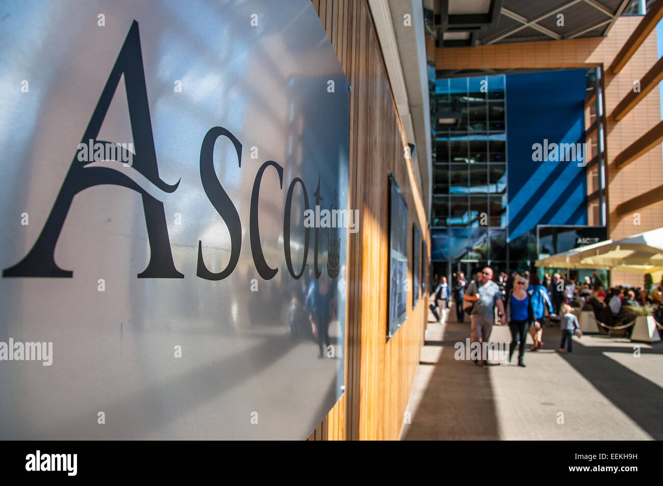 Ascot Racecourse is an English racecourse, located in the village of ...