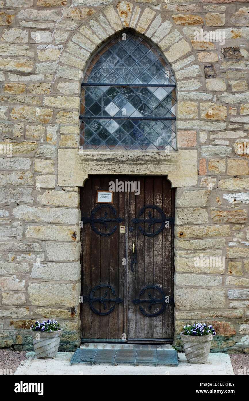 Medieval church door hi-res stock photography and images - Alamy