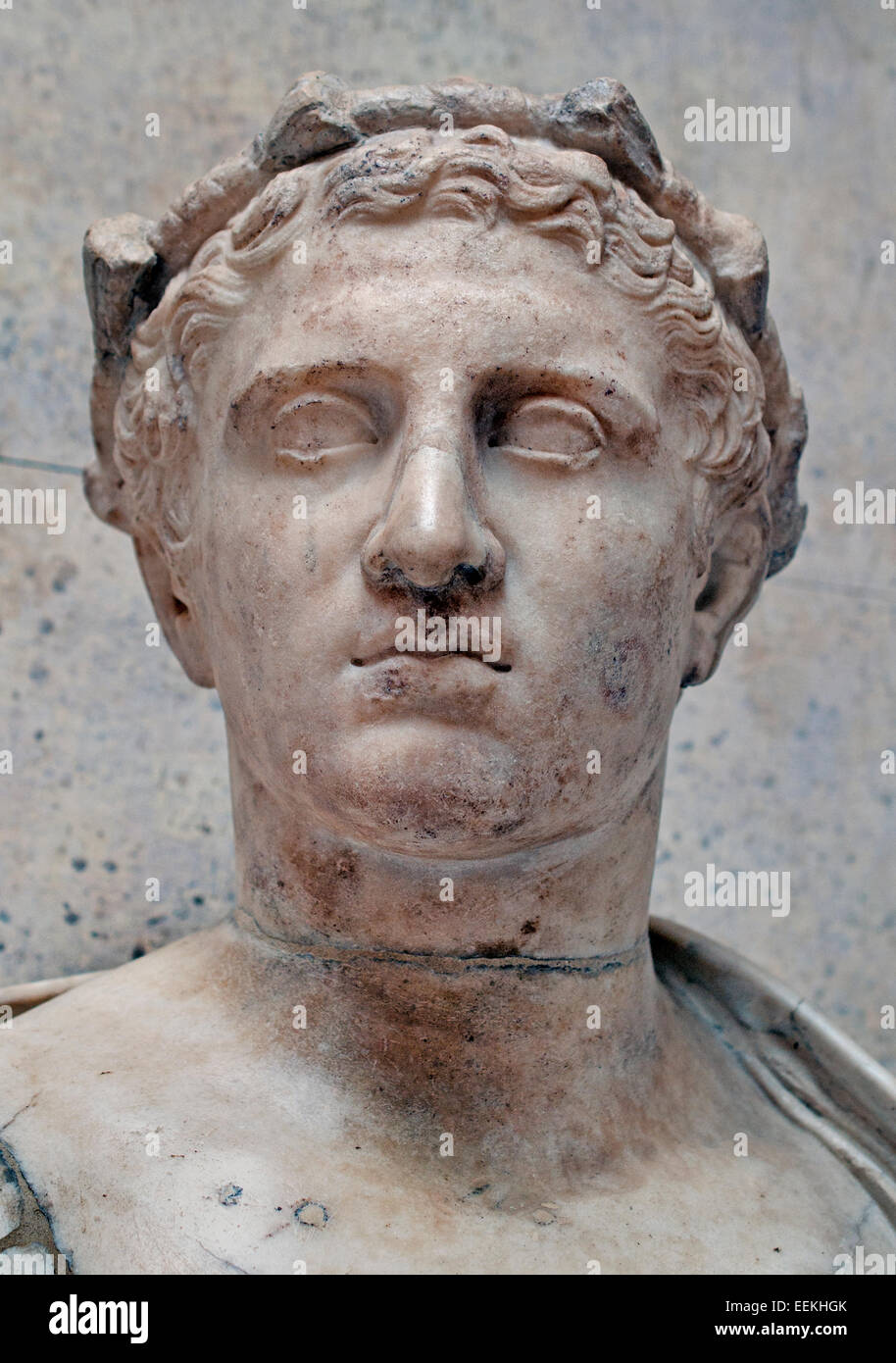 Greek bust hi-res stock photography and images - Alamy