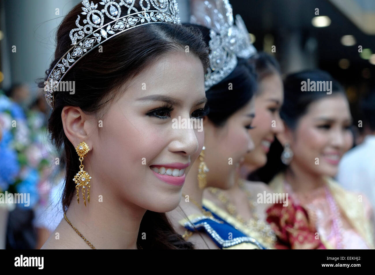 Glamor bangkok hi-res stock photography and images - Alamy