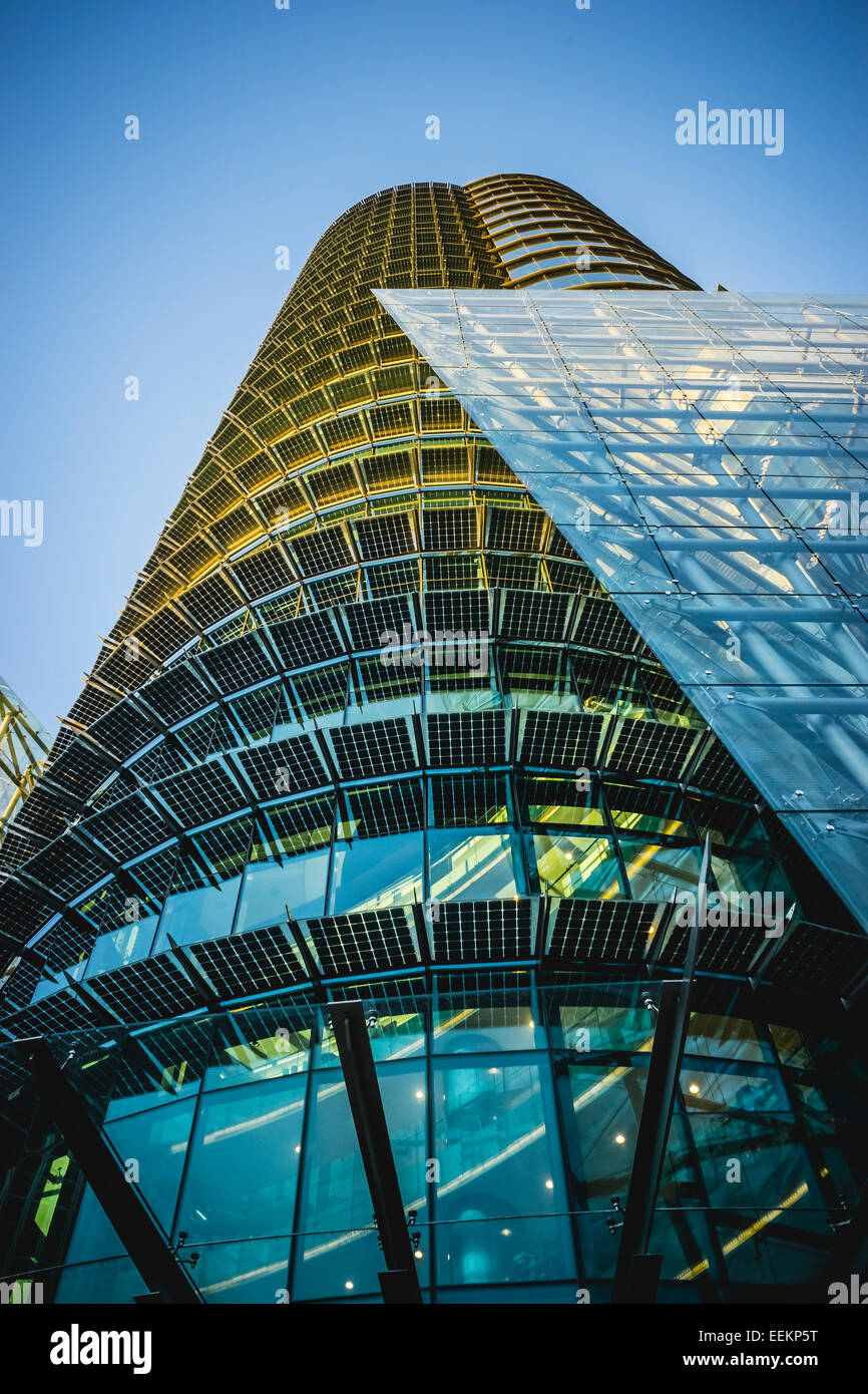 Skyscraper Modern crystal building, office spaces Stock Photo - Alamy