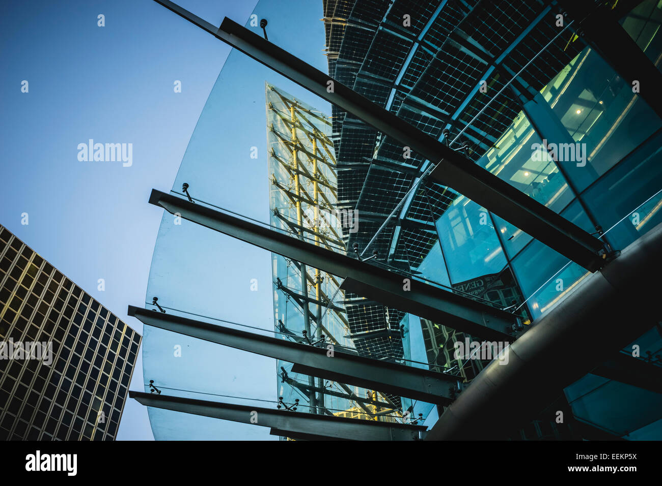 Skyscraper Modern crystal building, office spaces Stock Photo - Alamy