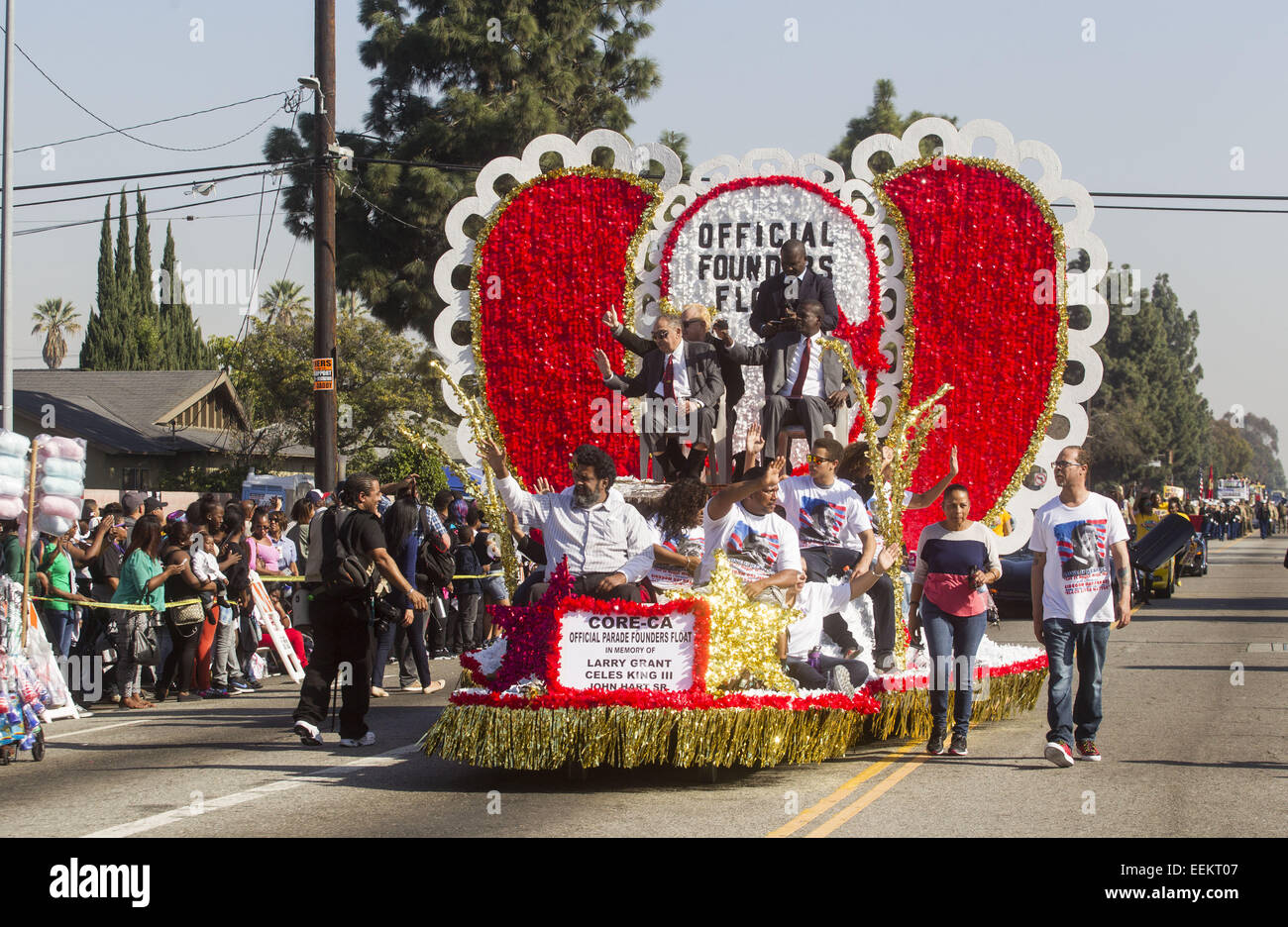 Los Angeles, California, USA. 19th Jan, 2015. Participants wave to ...