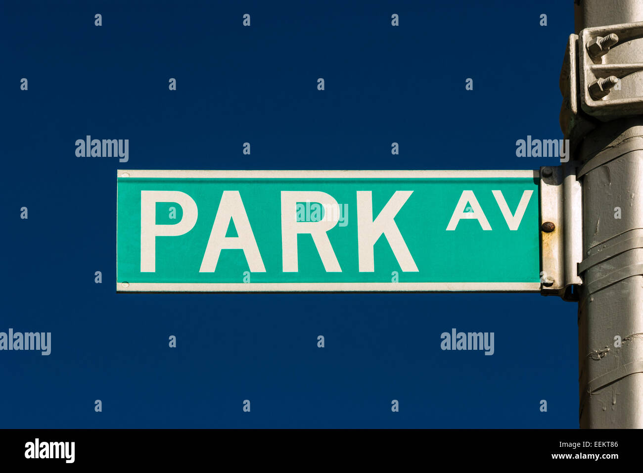 Park Avenue street sign Stock Photo - Alamy