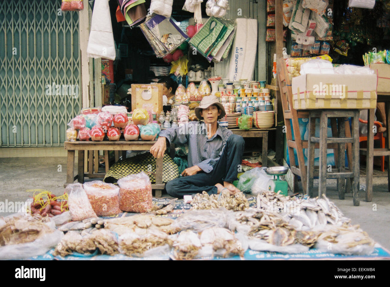 Poor village hi-res stock photography and images - Alamy