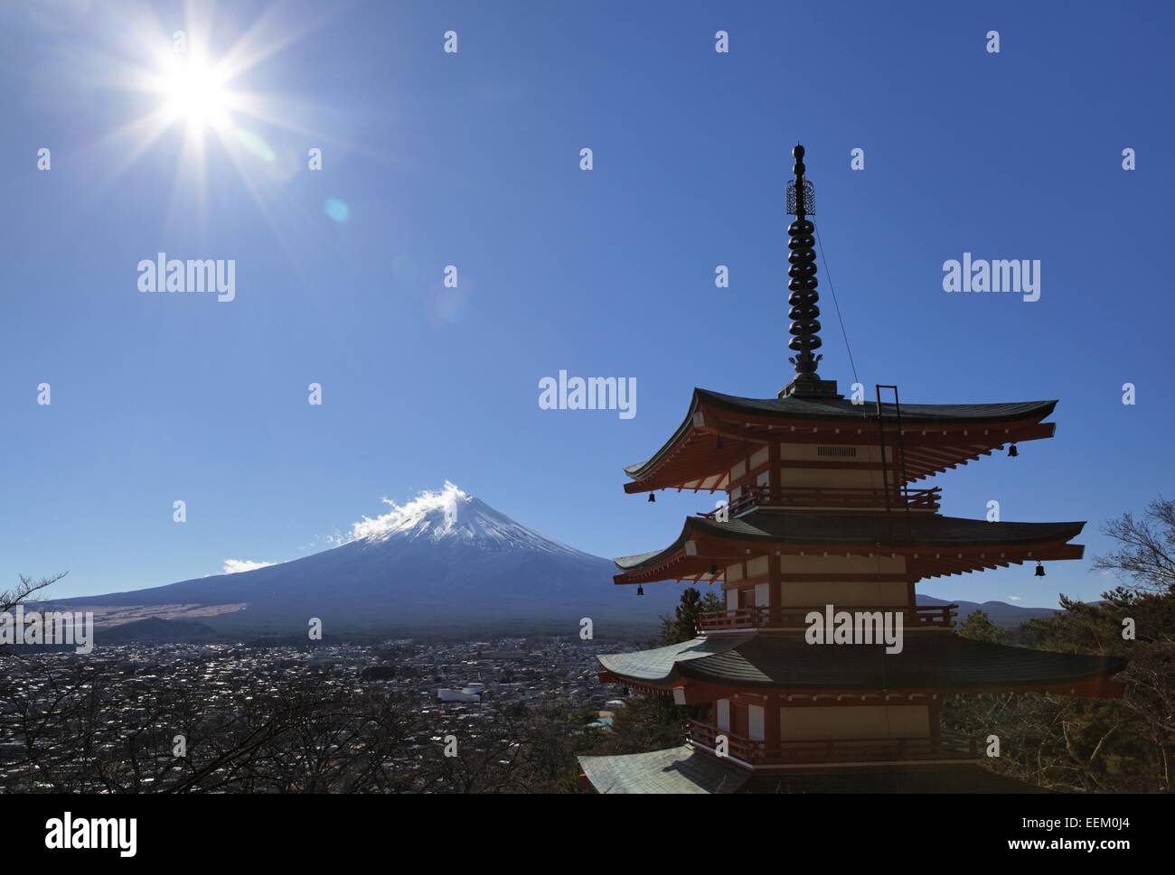 Mt fuji shrine hi-res stock photography and images - Alamy