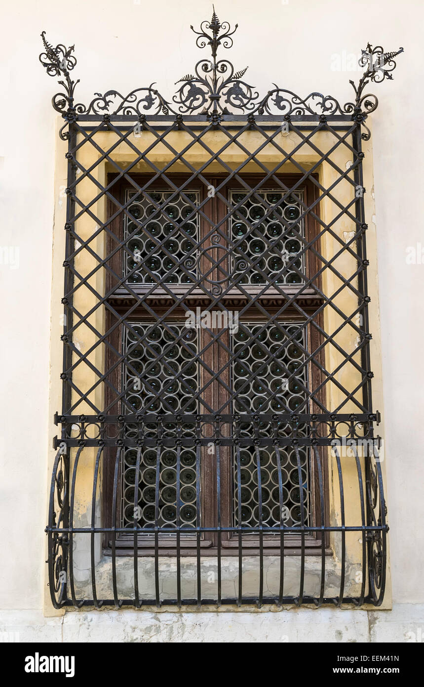 Old window iron bars hi-res stock photography and images - Alamy