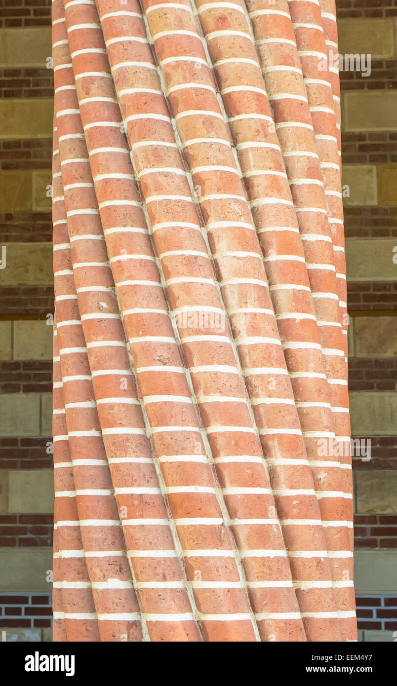 Column brick hi-res stock photography and images - Alamy