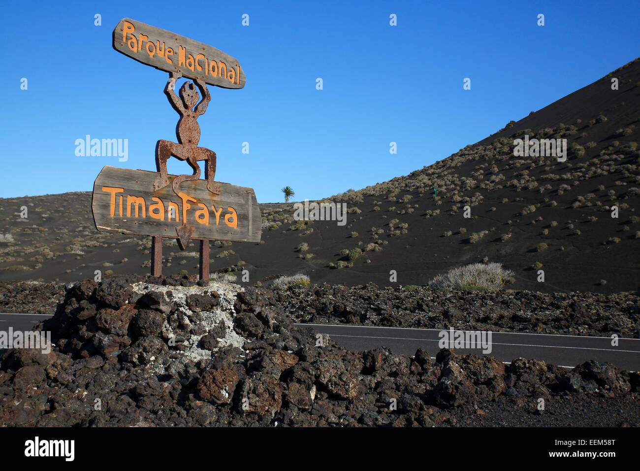 Devil Sculpture High Resolution Stock Photography and Images - Alamy