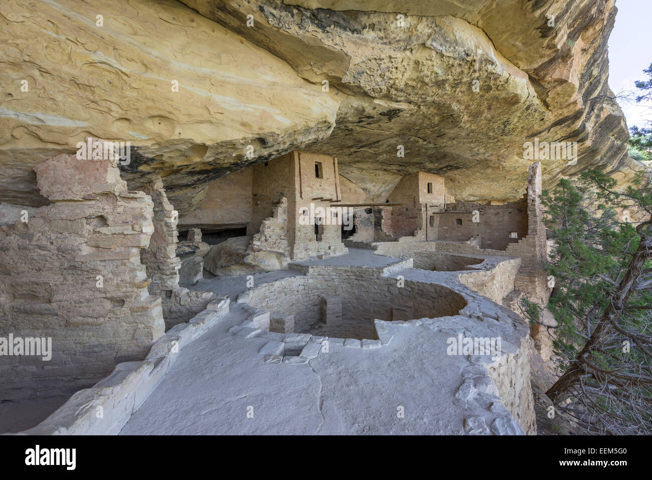 Balcony House cliff dwelling, Mesa Verde National Park, Colorado ...