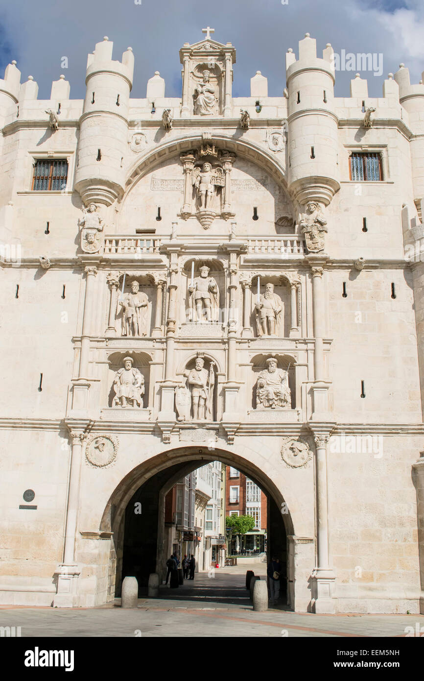 Fortified gate hi-res stock photography and images - Alamy