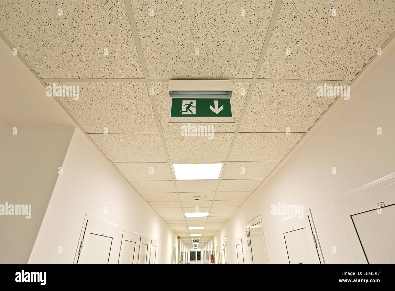 Big fire in the modern office building Stock Photo - Alamy