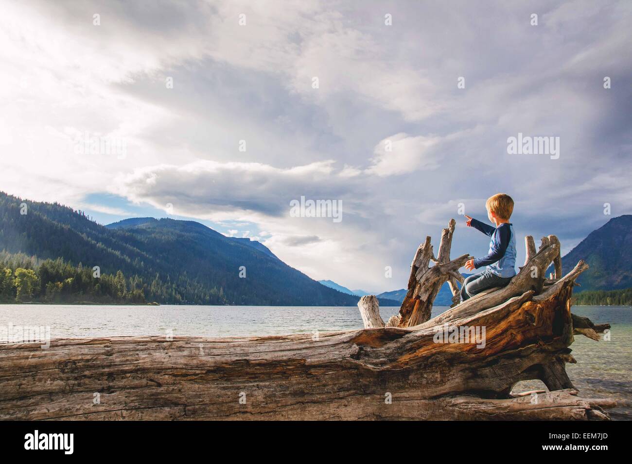 Pointing Into Distance Stock Photos & Pointing Into Distance Stock ...