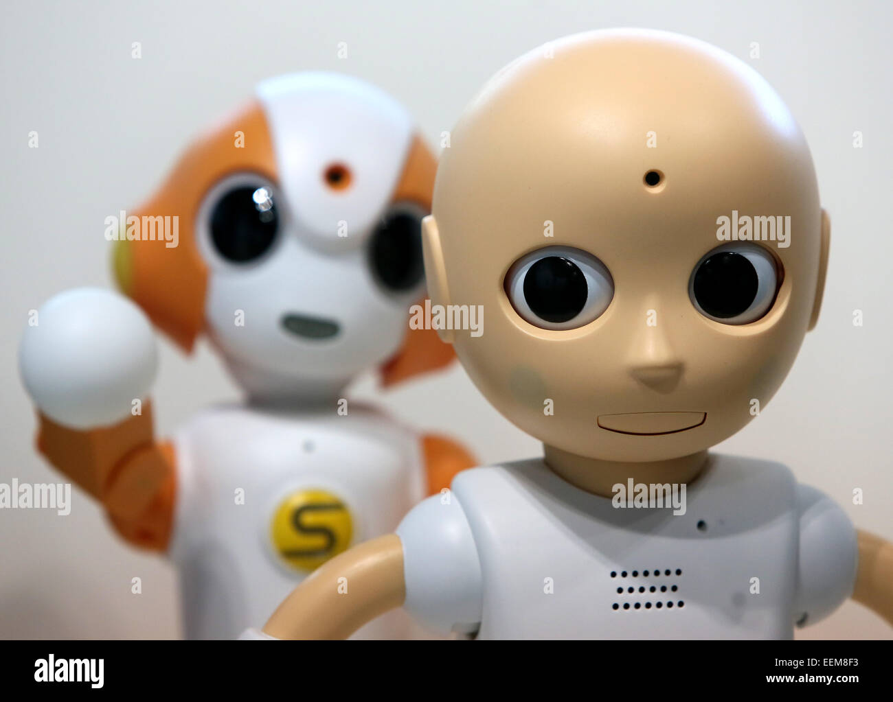 Tokyo, Japan. 20th Jan, 2015. Talking robots "Sota," left, and "CommU ...