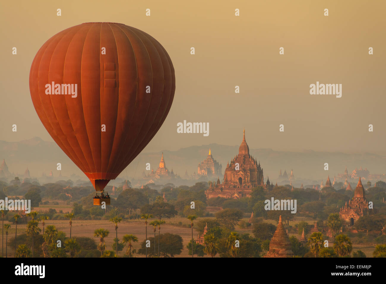Hot air balloon flying over Bagan, Myanmar Stock Photo - Alamy