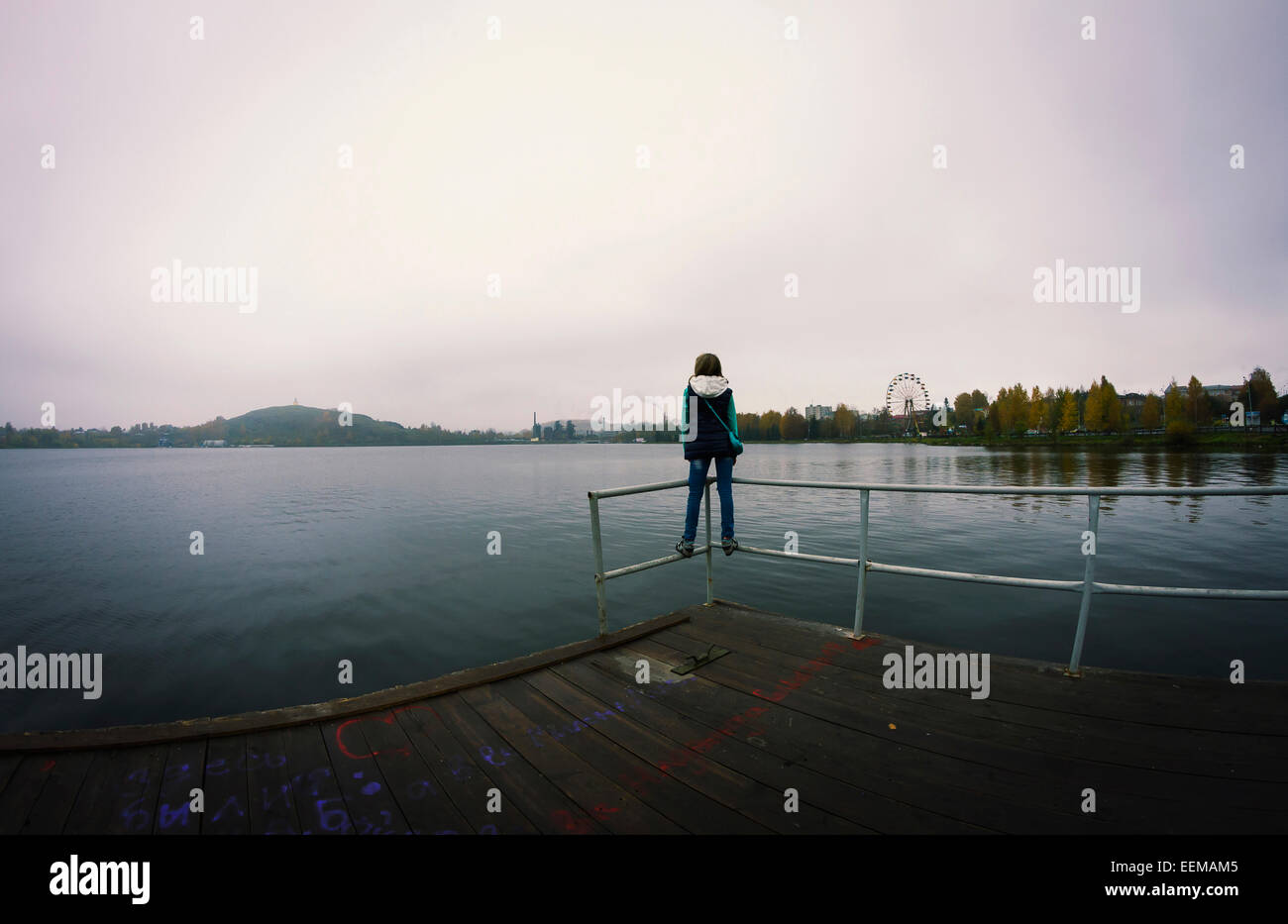 Water standing still hi-res stock photography and images - Alamy