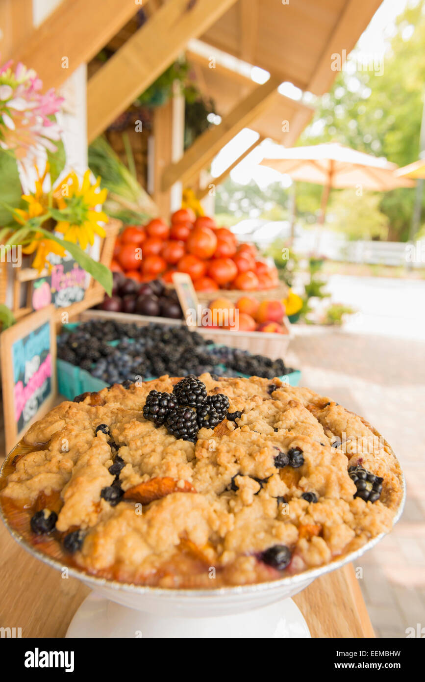 Fruit crumble at farmers market Stock Photo - Alamy